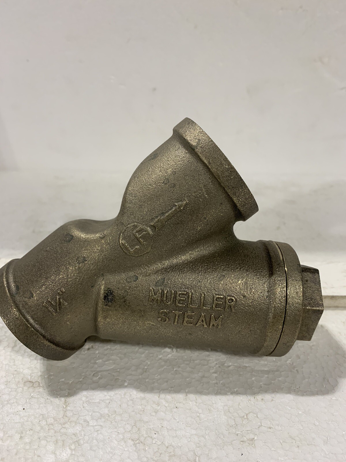 MUELLER 1 1/4” BRONZE STEAM WYE STRAINER, IPS, 1 1/4” X 1 1/4” X 3/4 ...