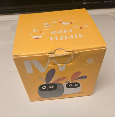 Ivy Smart Planter AI Pet Plant Robot Self Watering Pot with Emoji ...