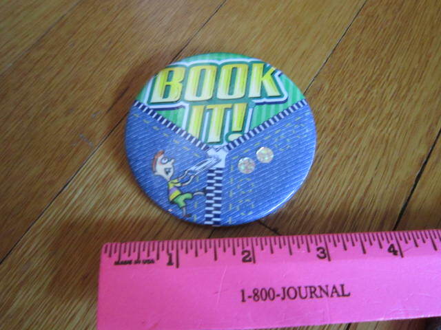Book It Button Pin Vtg Pizza Hut Rare Denim Zip Look on Metal Silver ...