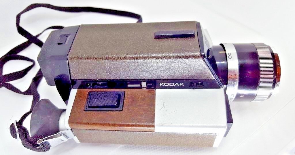 VINTAGE KODAK MOVIE CAMERA XL55 SUPER 8 MOVIE CAMERA WITH EKTAR ZOOM ...