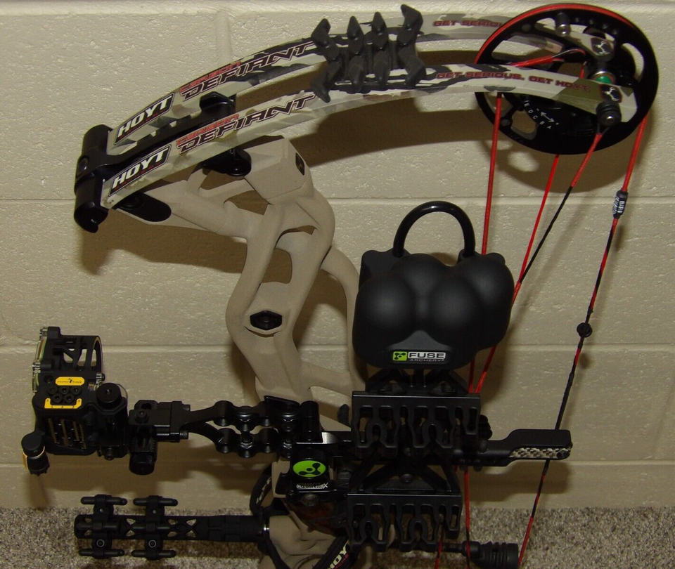 Custom, Loaded, LEFT Handed Hoyt Carbon Defiant Bow Package=26-28, 50/ ...