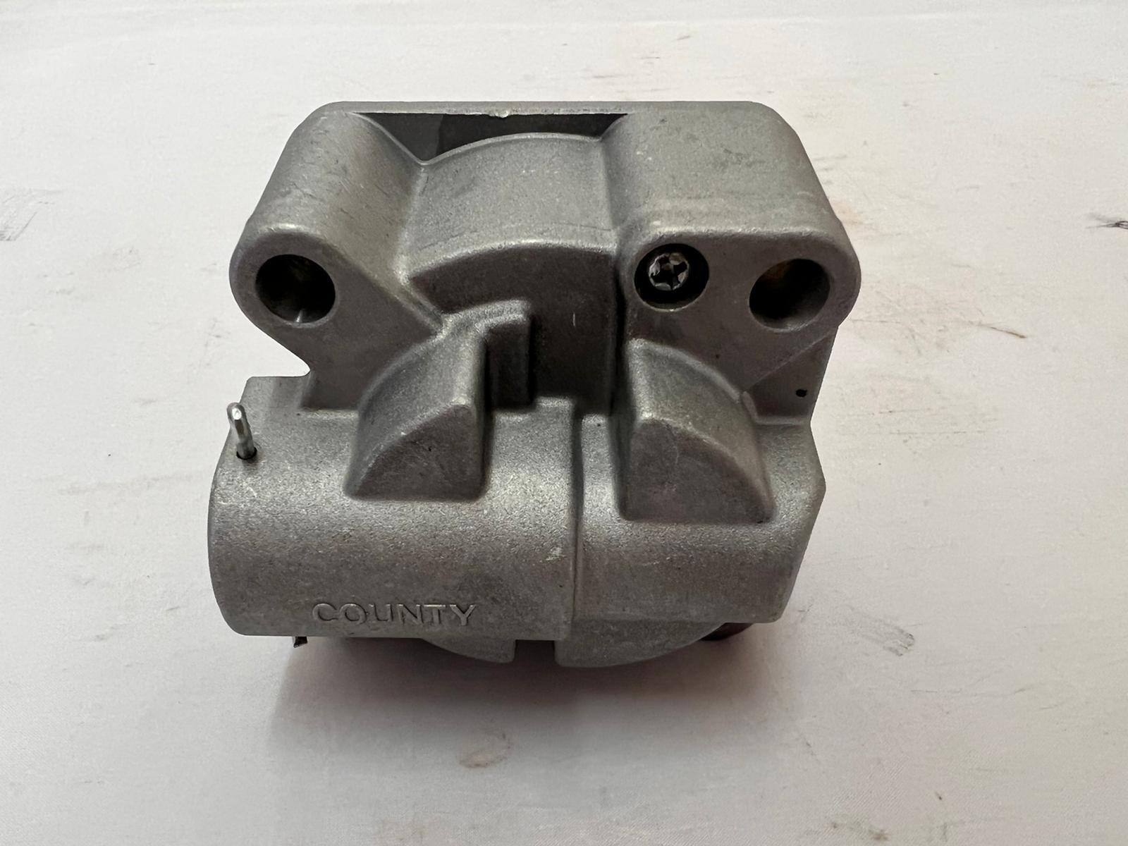 Triumph STAG TR7 ** OIL PUMP inc O ring** GLP106 / 215573 DOLOMITE ...