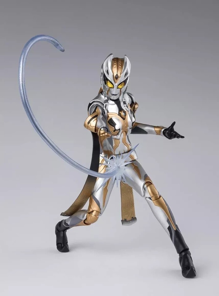S.H.Figuarts Ultraman Trigger Carmilla carmeara Action Figure BANDAI ...