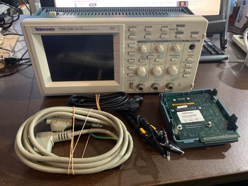 **working ok** Tektronix TDS 220 & TDS2MM extension 100mhz Digital ...