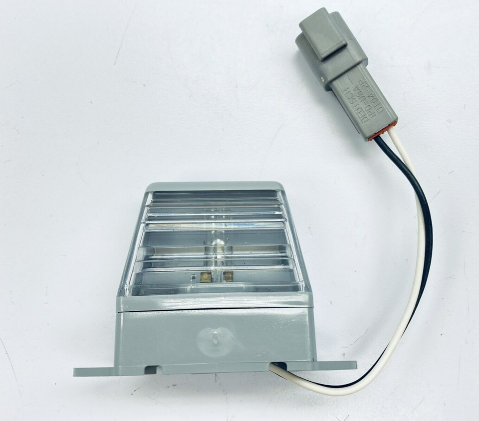 LOT OF 3 PETERSON MFG M439 SEALED LICENSE PLATE LIGHT / UTILITY LIGHT ...