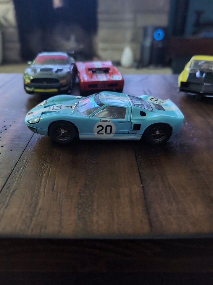 C2940 Scalextric Ford GT40, #20 Limited Edition (1500 pcs.) 1:32 Slot ...