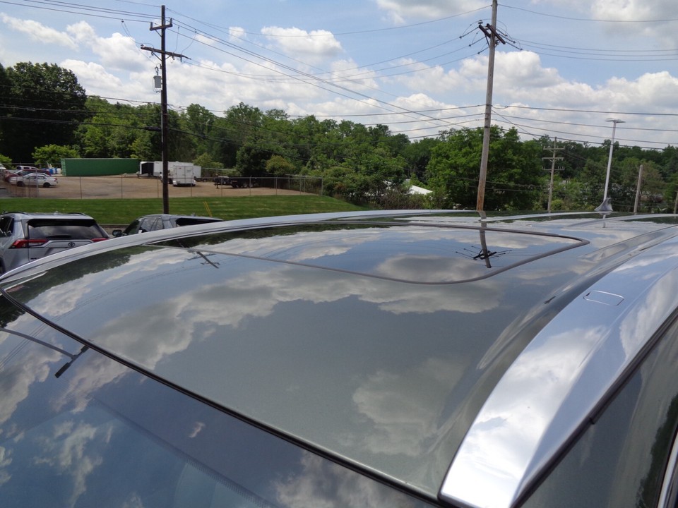 2019 Toyota Highlander Loaded Highlander Hybrid All Wheel Drive Alumina ...