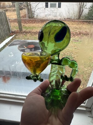 Green Alien Hookahs Pipe New Glass Bongs Glassware Water Smoking Pipes ...