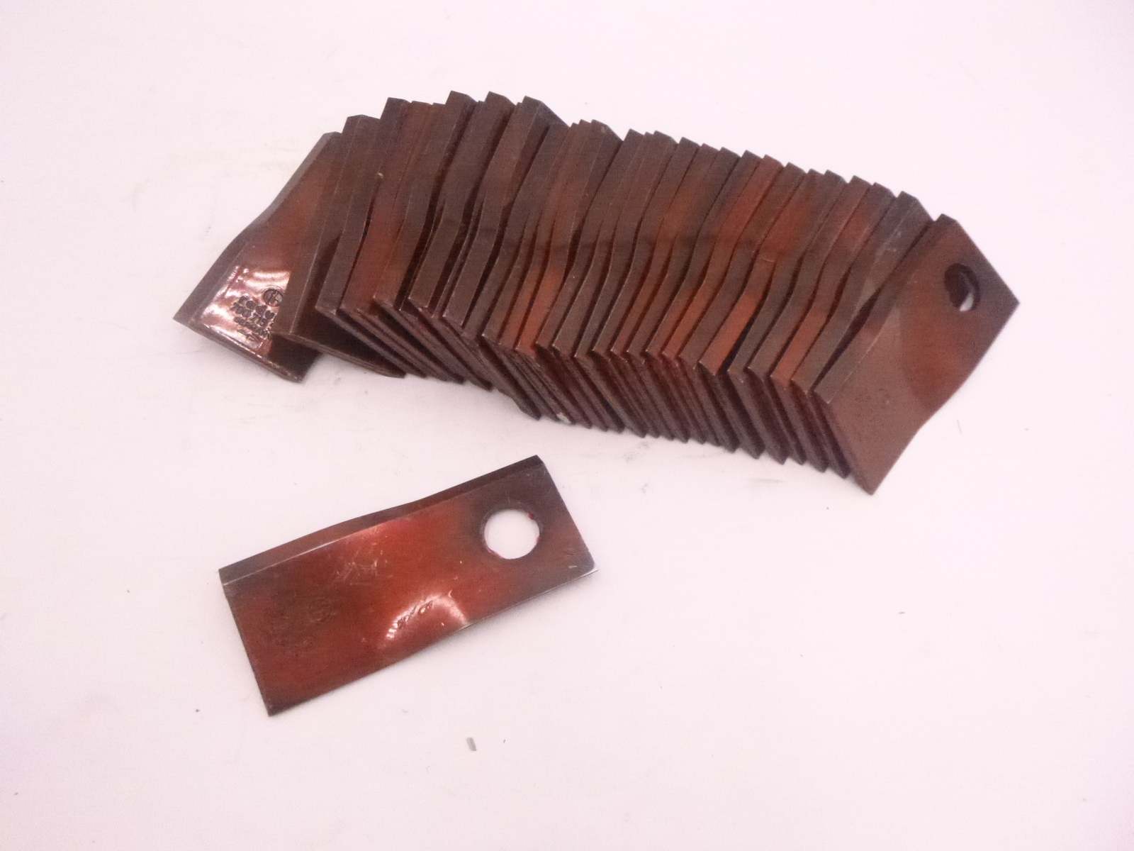 Pack Of 32 Radura Disc Mower Knife Blades 700715576 | eBay