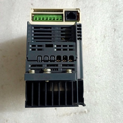 1PC New Schneider ATV12H075M3 Inverter 220V 0.75KW Expedited Shipping ...