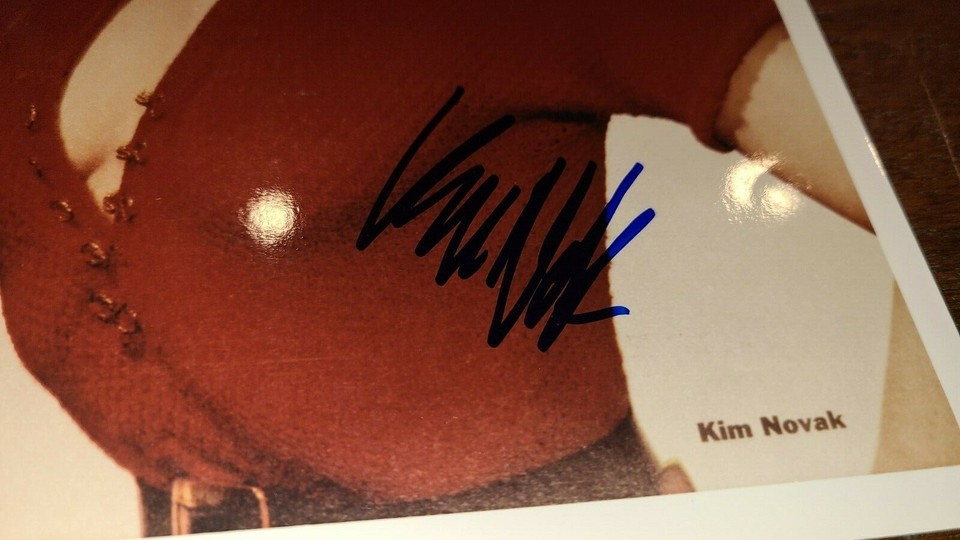 Actress Kim Novak - Signed Celebrity Autograph - Vertigo, Picnic - 8 x ...