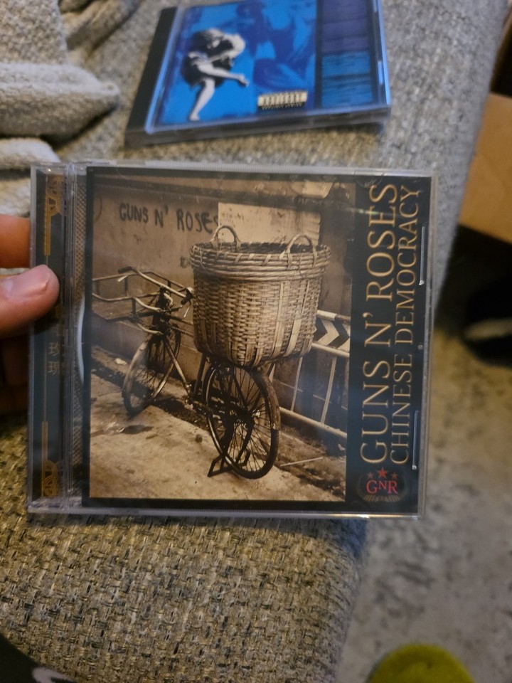Guns N' Roses 2 Cd Lot..Use Your Illusion 2 & Chinese Democracy | eBay