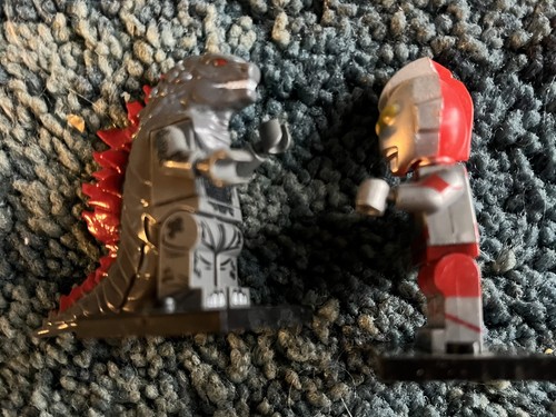 LEGO GODZILLA VS ULTRAMAN - LOT of 2 MINIFIGURES - NM COND LOOSE KAIJU ...