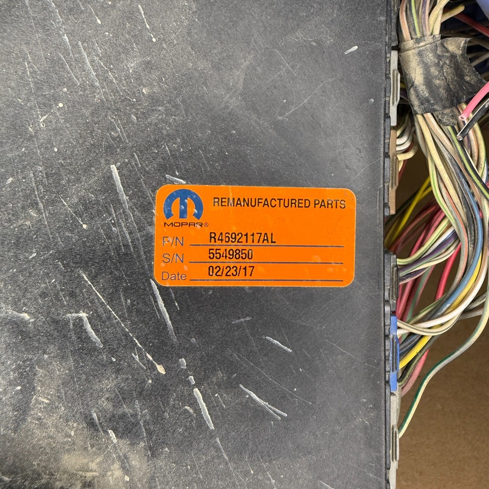 2007 DODGE RAM 1500 FUSE BOX TIPM TOTALLY INTEGRATED POWER MODULE ...