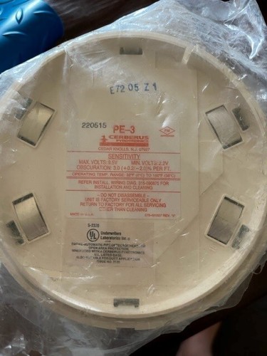 NEW, CERBERUS PYROTRONICS (SIEMENS) PE-3 PHOTO. DETECTOR HEAD (14 ...