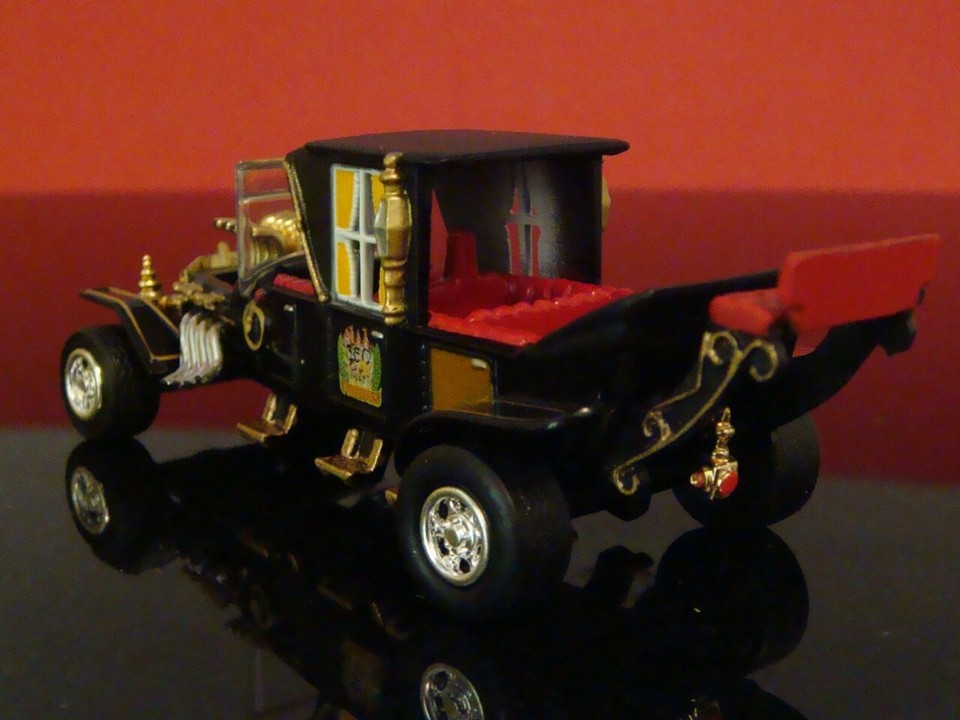 George Barris Design 1964 64 The Munster's Koach 1/64 Scale Limited ...