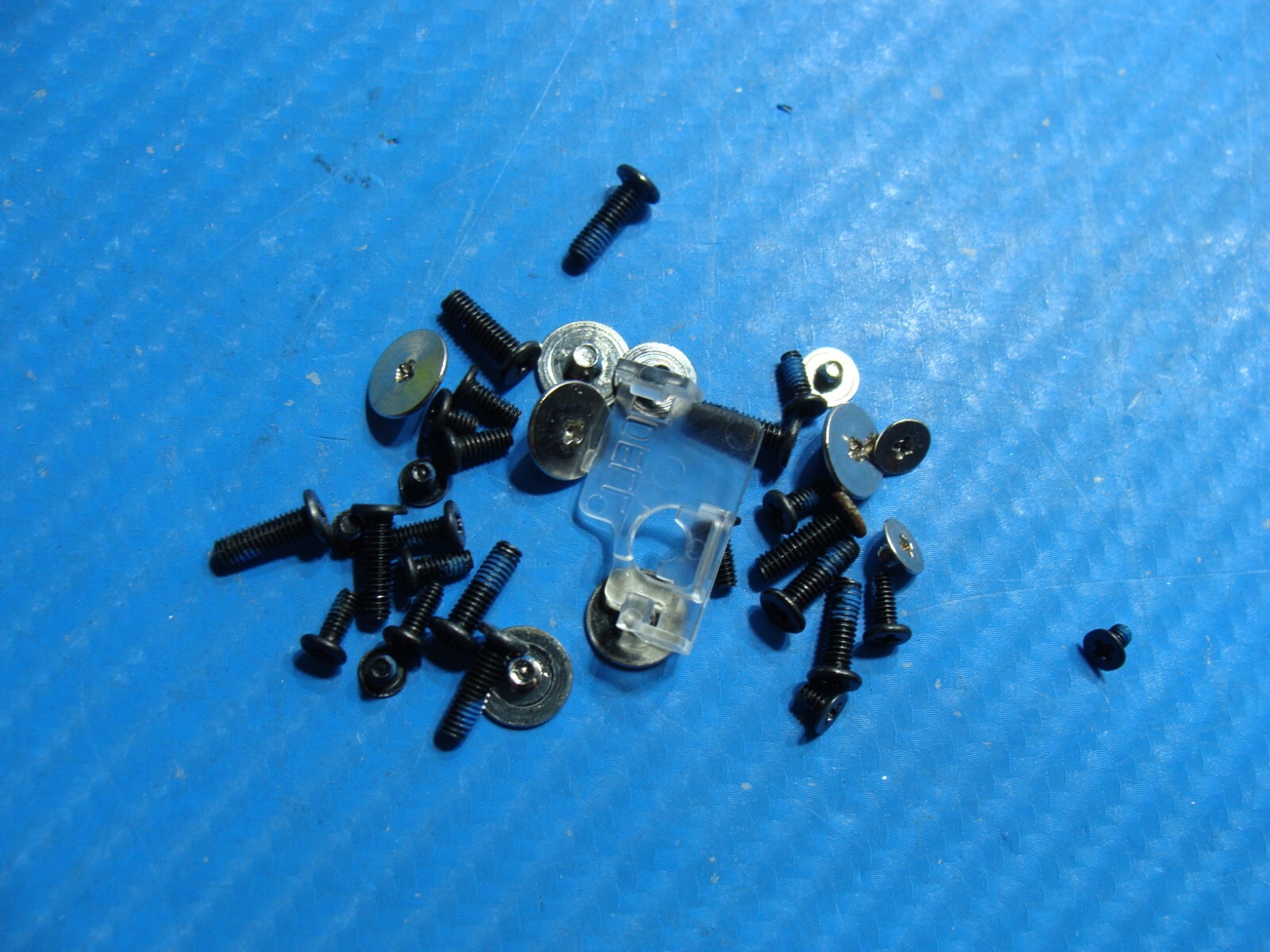 Dell Inspiron 3567 15.6" Genuine Laptop Screw Set Screws for Repair ...