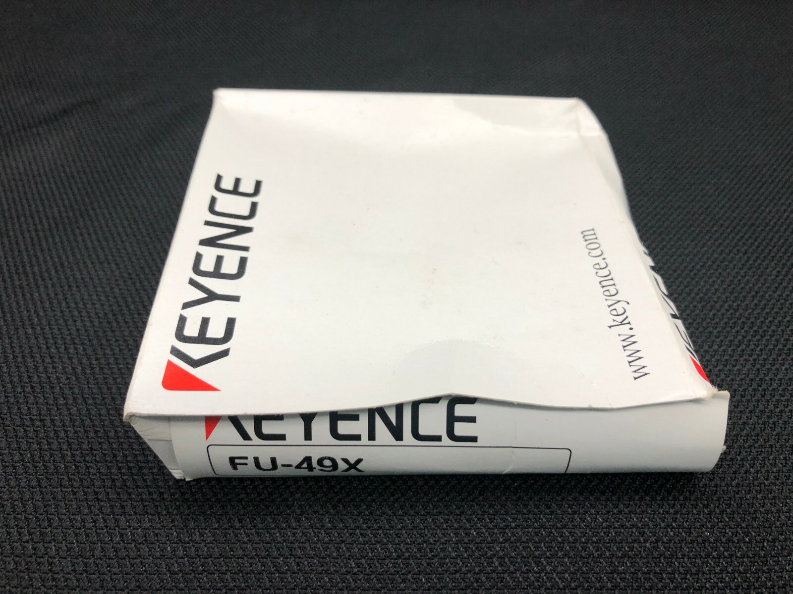 NEW ORIGINAL FU-49X KEYENCE Digital Fiber Optic Sensors Fiber Unit ...