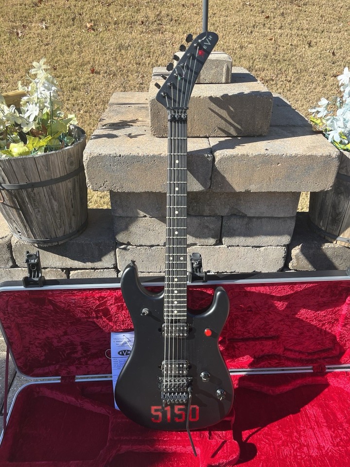 2021 Eddie Van Halen EVH Stealth Black Electric Guitar 5150 W Case | eBay