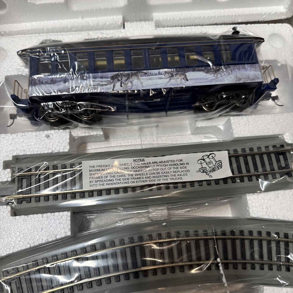 Bachmann Hawthorne Village Moonlight Express Silver Moon Train Set 8 ...