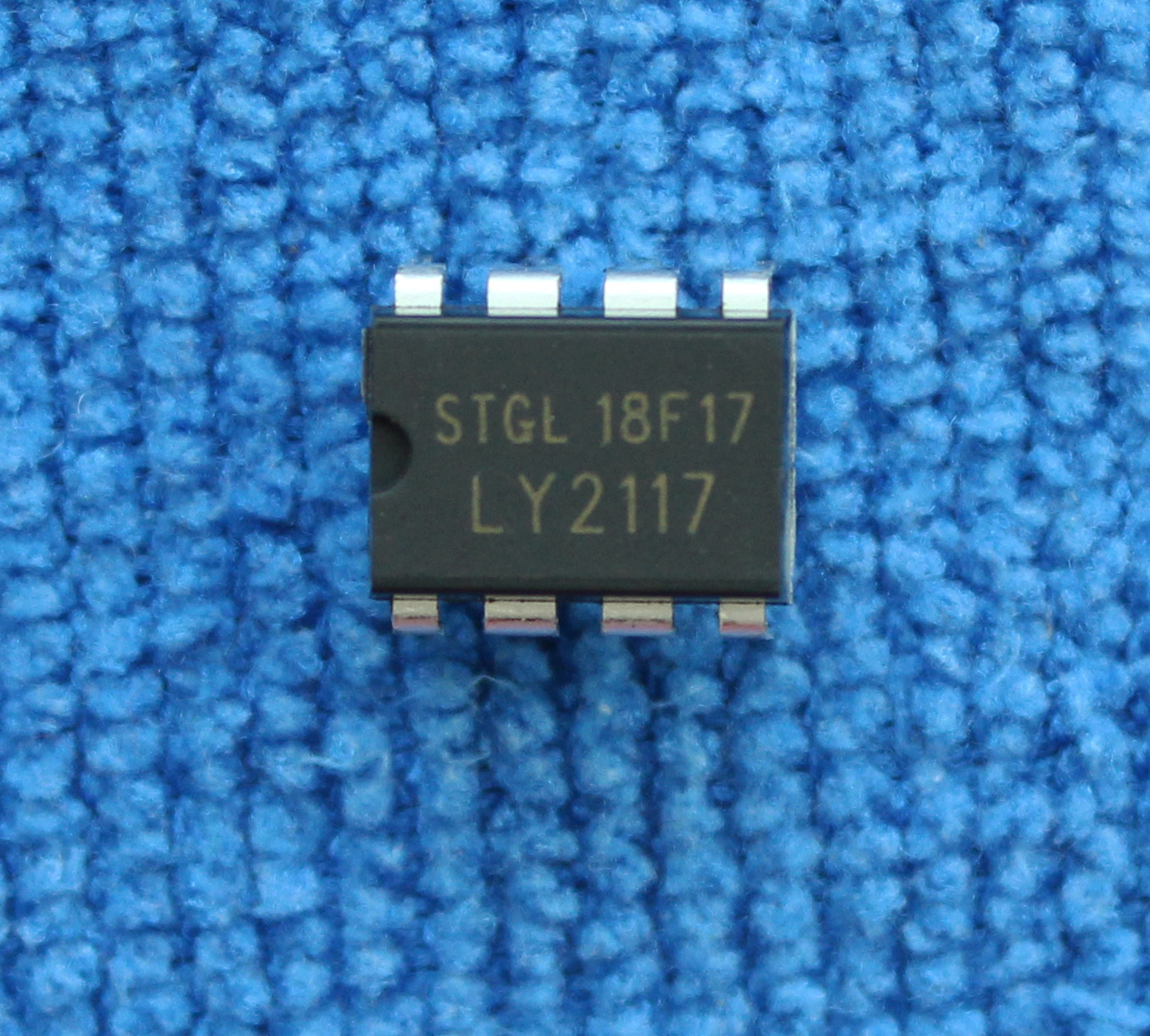 10pcs LY2117 DIP-8 IC | eBay