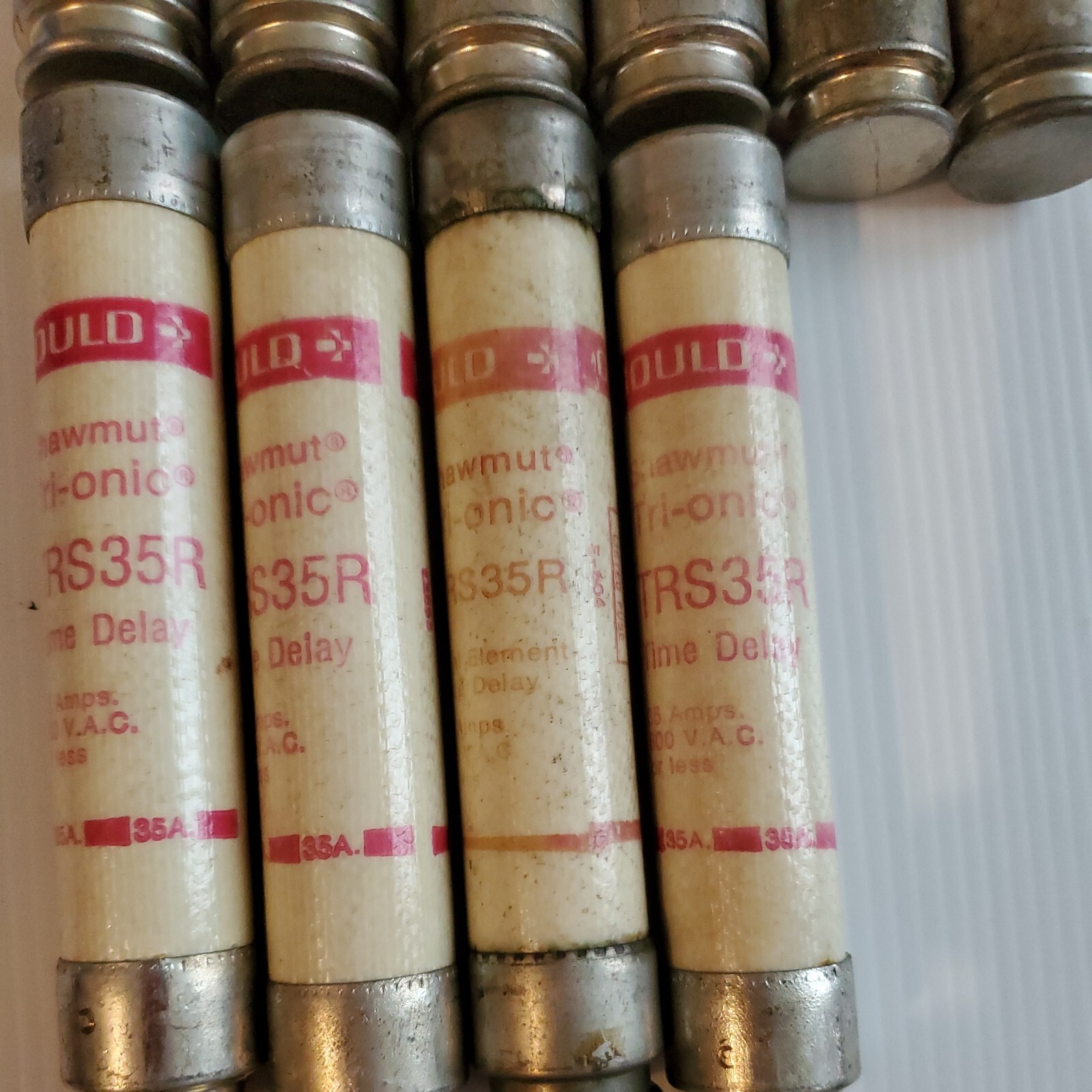 Gould Shawmut TRS- Fuse Lot of 10 2 different amps. See pictures | eBay