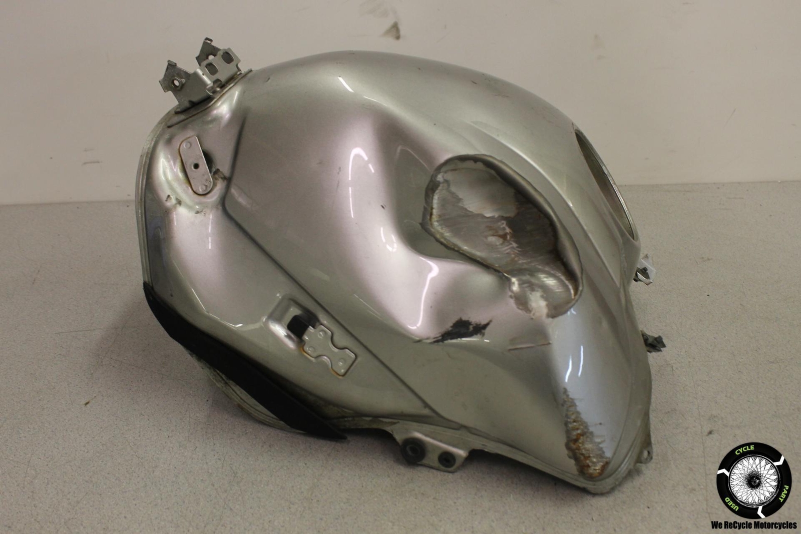 2004 Yamaha YZF R1 GAS TANK FUEL CELL PETROL RESERVOIR 04 | eBay