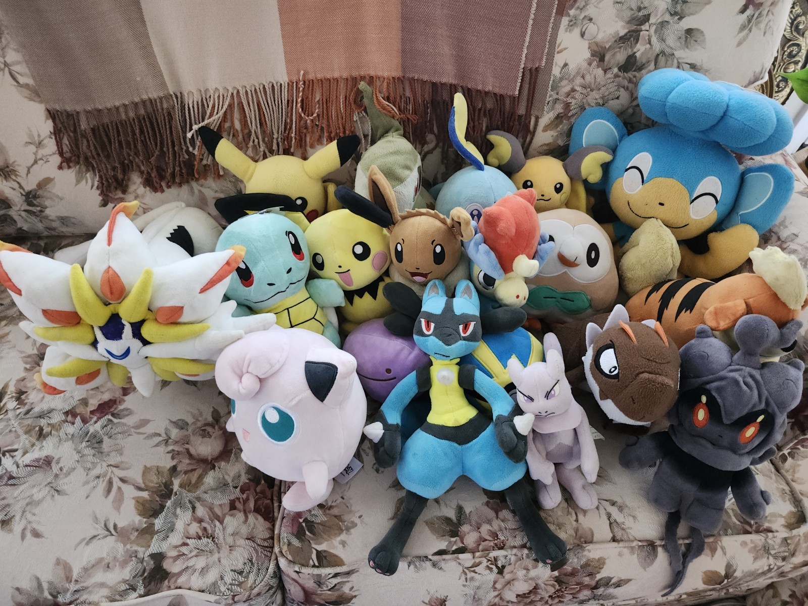 Huge Lot of 19 Pokemon Plush Nintendo Stuffed Animals Pocket Monsters ...
