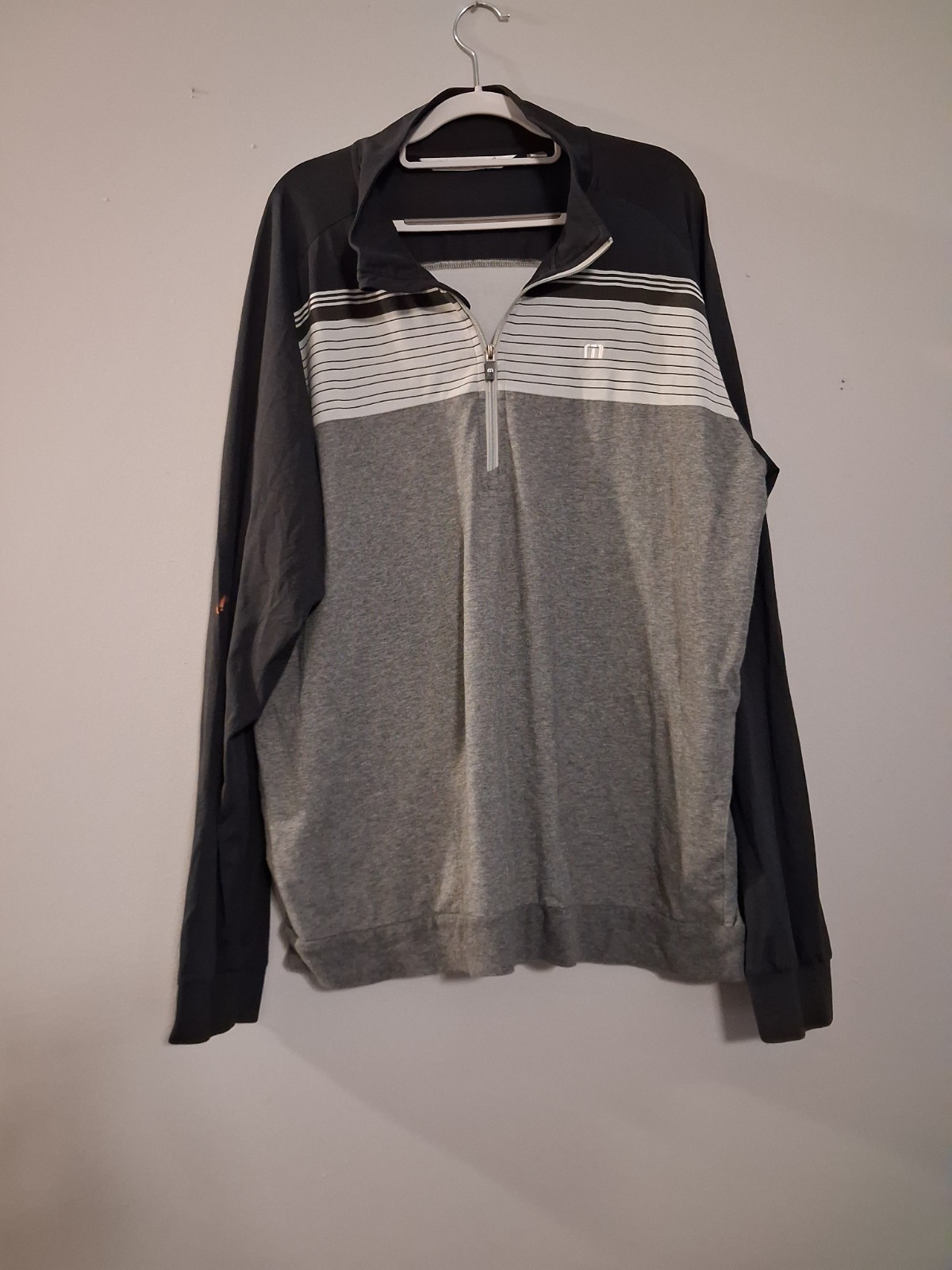 Travis Mathew Mens L Black Gray Stripe 1/4 Zip Pullover Sweater Golf ...
