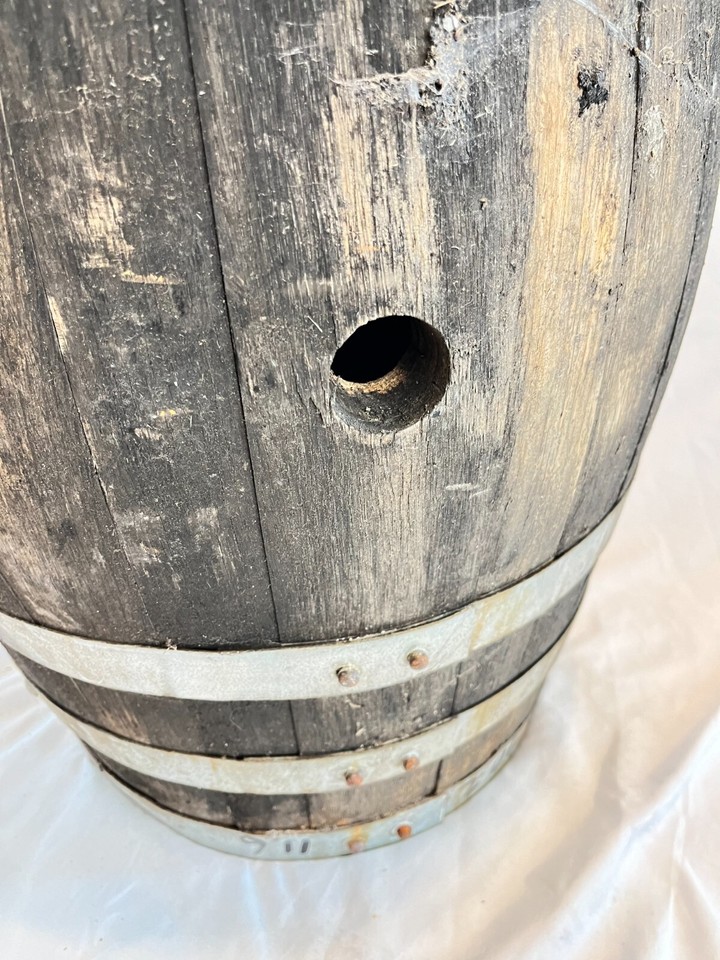 Free Shipping Rustic 10 Gallon Bourbon Barrel, Decor, Bar, Gift, Table ...