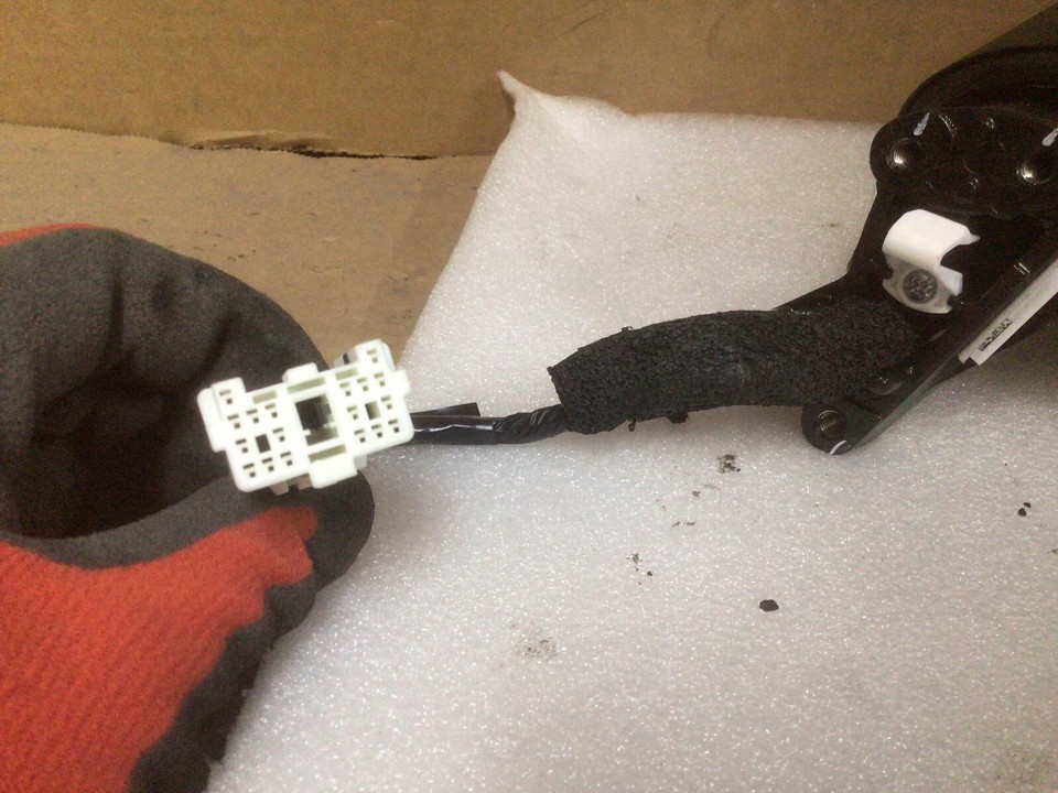 2020-2023 Kia Telluride OEM Right Door Mirror 87620-S9020 #S3 | Gray ...