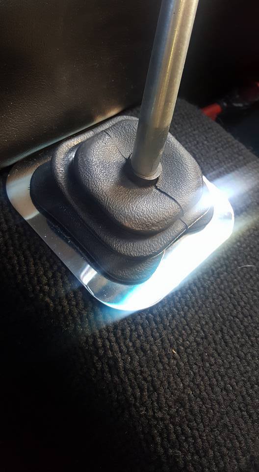 SHIFTER HANDLE RUBBER BOOT SURROUND SUITS FORD FALCON XT GT TOPLOADER ...