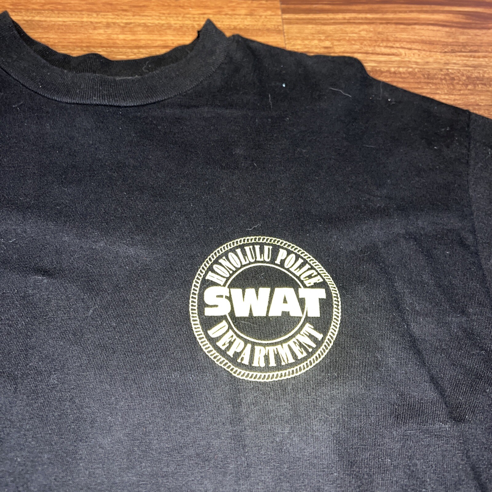 Honolulu Hawaii Police Department SWAT Vintage T-Shir… - Gem