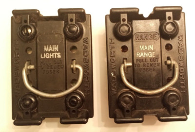 Fuse Blocks & Holders - Pull Out Fuse Holder