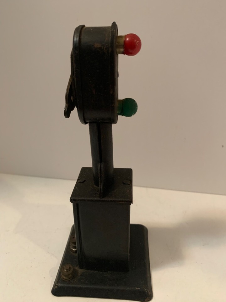 Vintage Louis Marx Automatic Signal Train Crossing Made In The USA | eBay