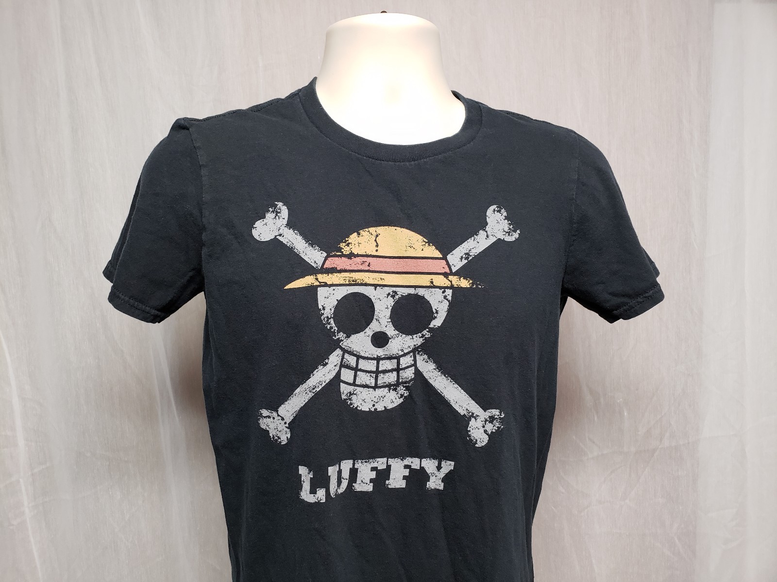 Shonen Jump One Piece Luffy Crossbones Adult Small Bl… - Gem