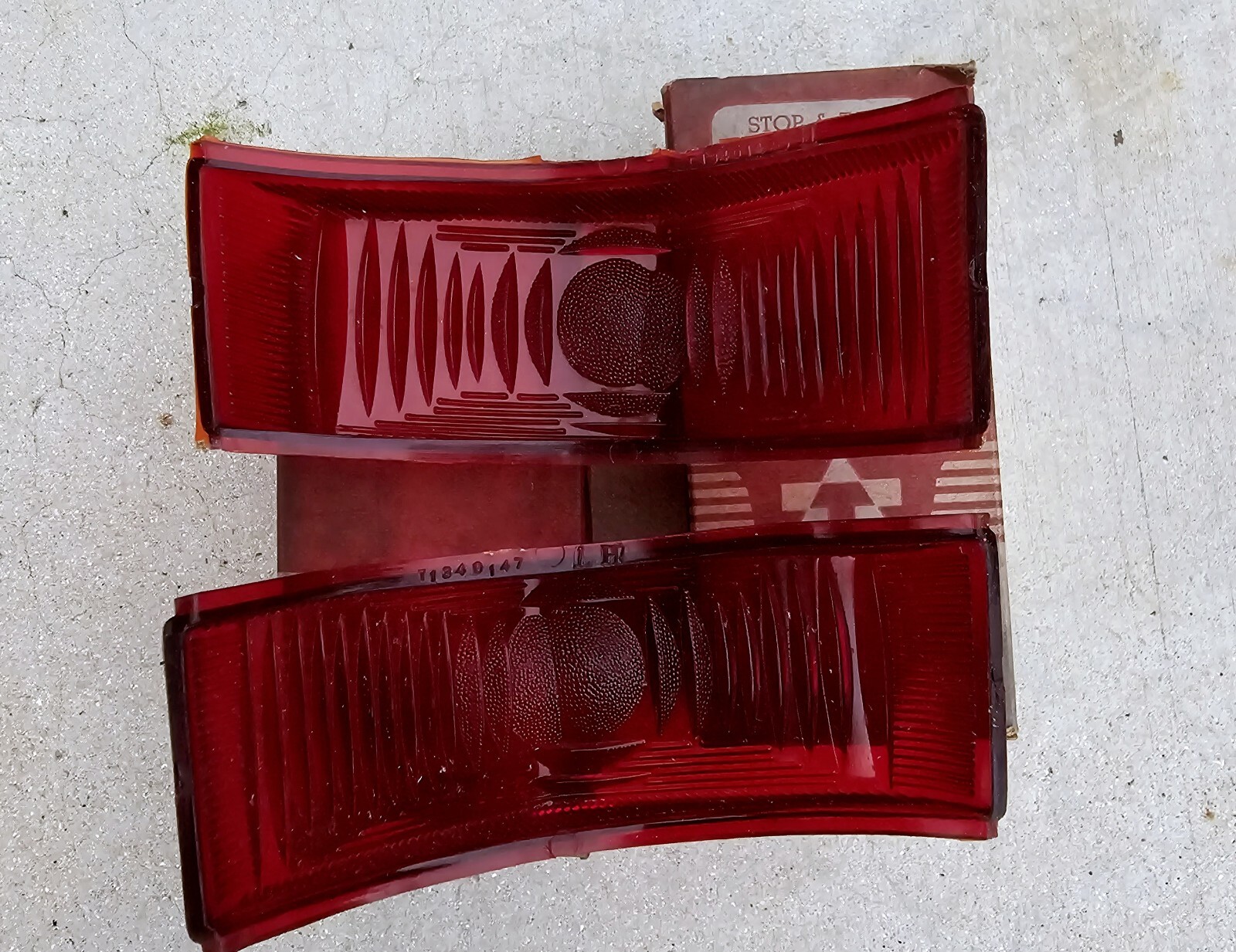 1950 1951 1952 Plymouth Tail Lights Lenses Pair Lens #2 LH-RH 1340146 ...