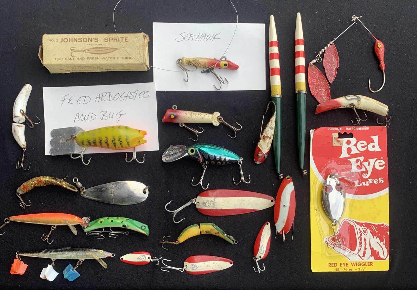 (20) Vintage Fishing Lure Lot - Fred Arbogast Mud Bug, Rapala, Red Eye ...
