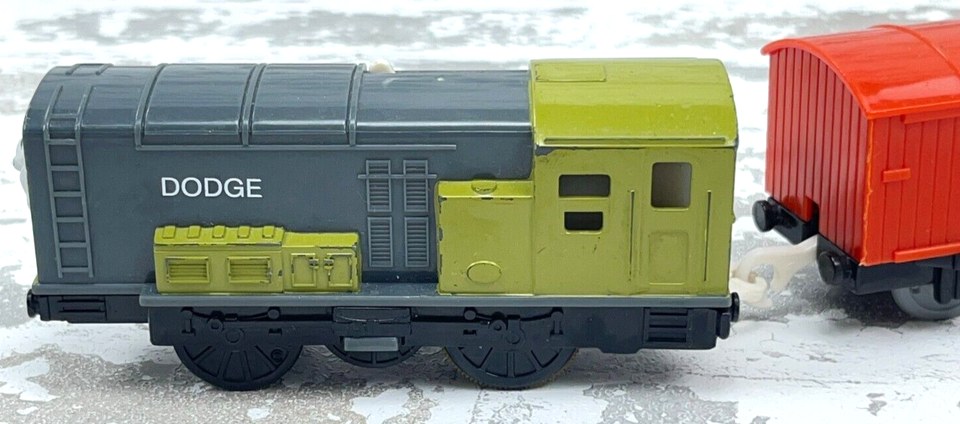 Thomas & Friends Trackmaster DODGE 2009 Train Engine W Cargo Car ...