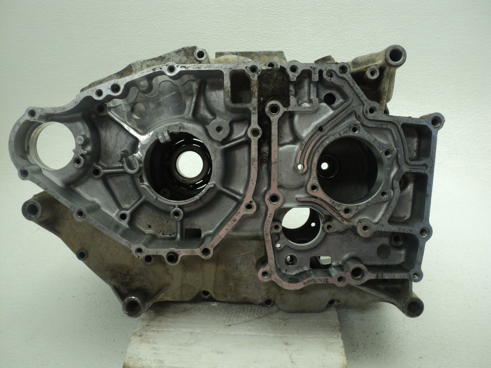 Kawasaki KLF300 KLF 300 Bayou #6115 Motor / Engine Center Cases ...