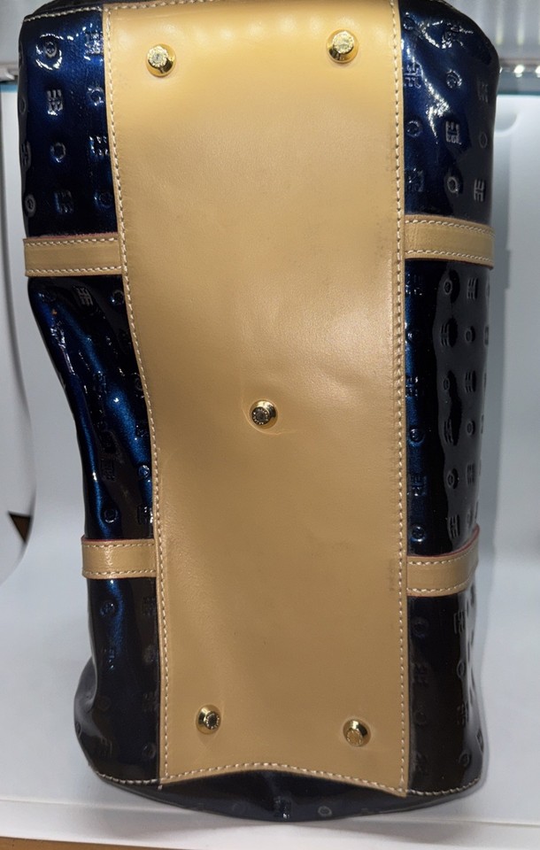 Arcadia Patent Leather Handle Shoulder Bag Purse Italy Black Embossed ...