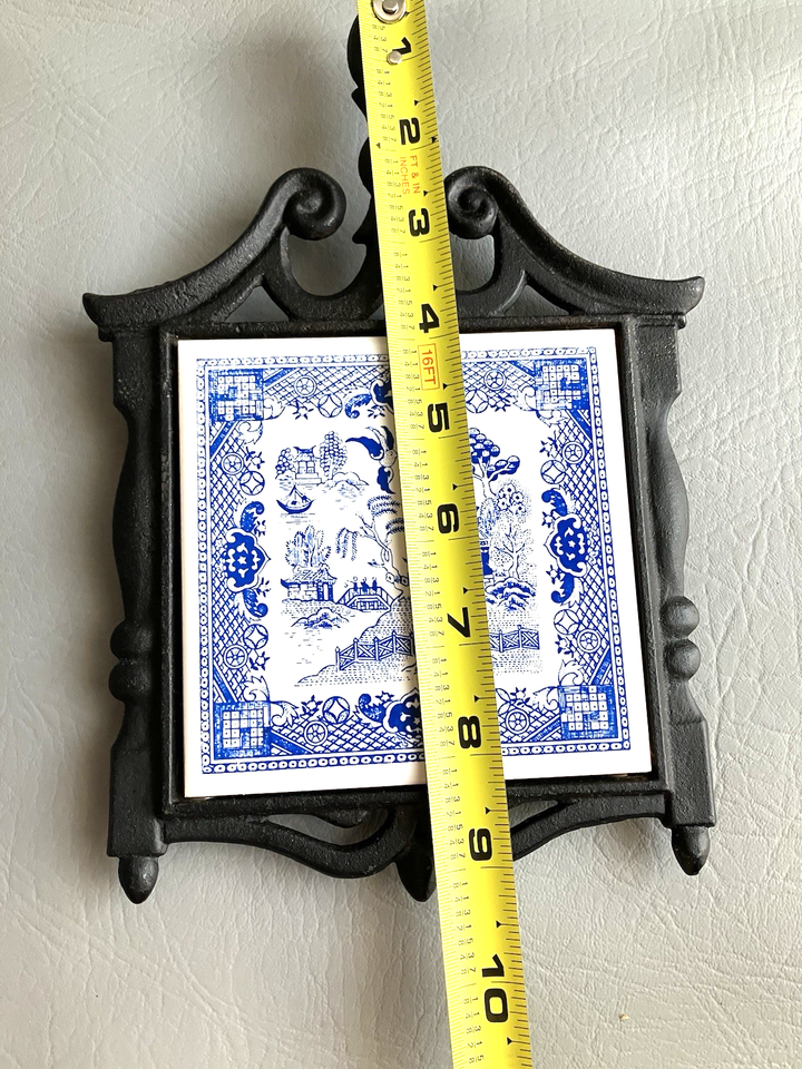 Vtg Cast Iron Trivet Ceramic Blue White Tile Blue Willow Wall Decor ...