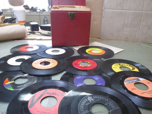 Jukebox Singles 45s Lot of 29 w/box as is | eBay