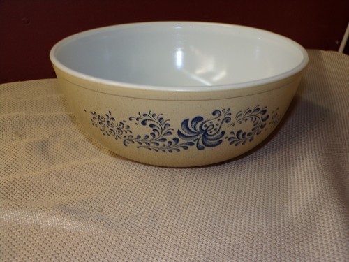 Vintage Pyrex #404 HOMESTEAD PATTERN 4 QUART MIXING BOWL - 10" ~ VERY ...