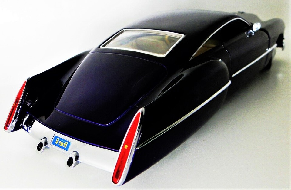 Ferrari 1:24 Race Car Racing 18 Racer Hot Rod 12 Classic Metal Body ...