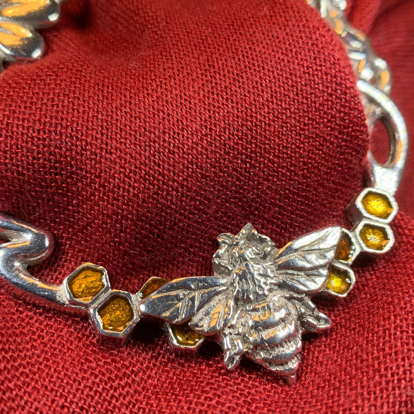 NEW Pewter Bee & Honeycomb Scarf Ring Insect Honeybee Ladies Scarf ...