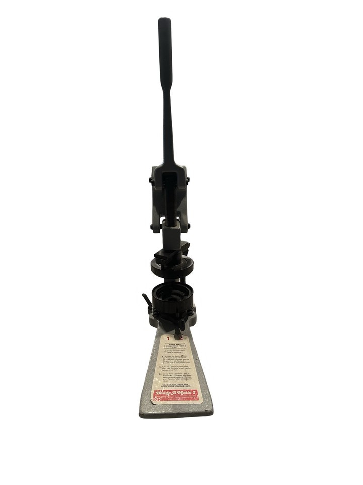 BADGE A MATIC I Badge A Minit 2 1/4" button press maker 2.25" CAMPAIGN ...