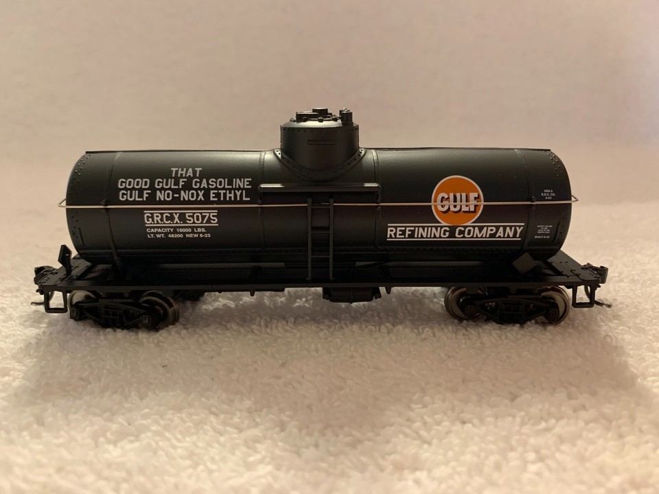 Walthers #932-60251 HO Scale Gulf 36ft ACF 10,000 Gallon Tank Car #5075 ...