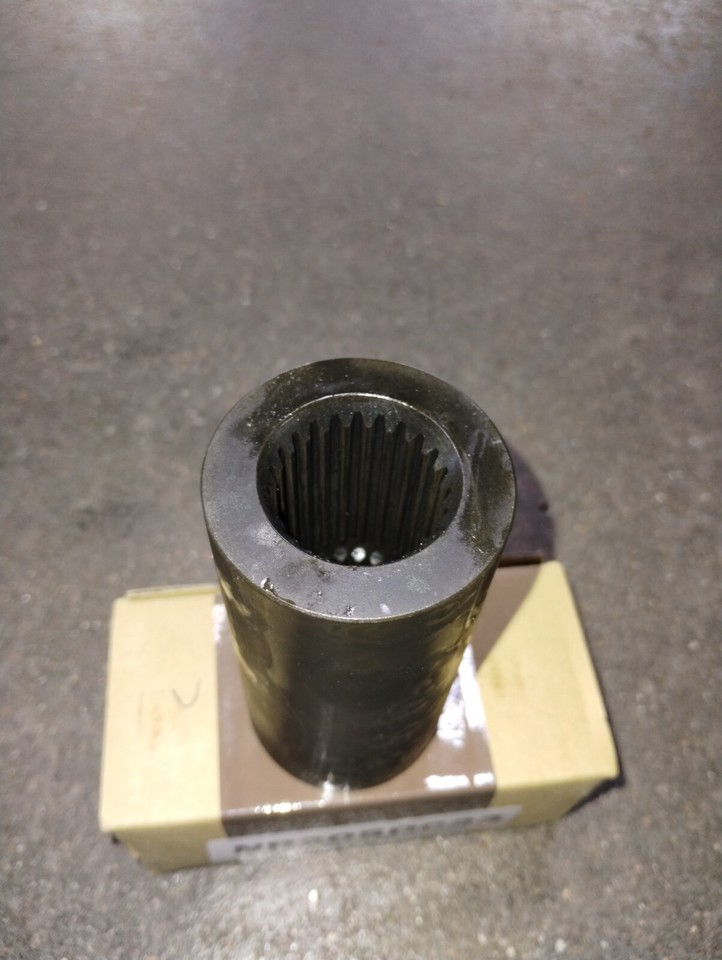 NP205 transfer case input coupler 23 spline Dodge Automatic ...