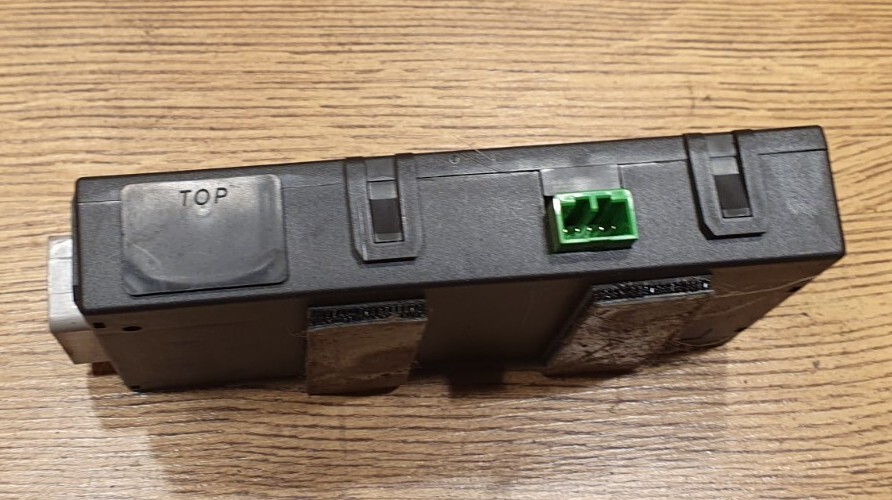 GENUINE VOLVO V70 XC70 XC90 TOW BAR TRAILER TOWING CONTROL MODULE ECU ...